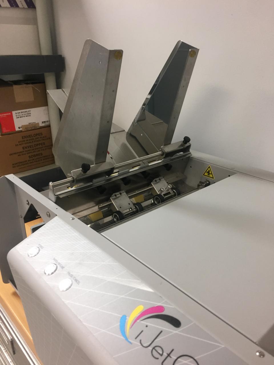 Lot #8: Printware iJetColor Comes with Computer and Software - Chicago ...